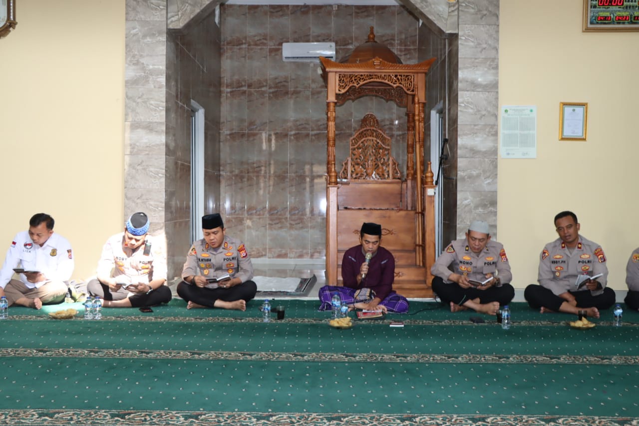 Keutamaan Membaca Sholawat Nabi Kapolres Lebak Polda Banten Pimpin
