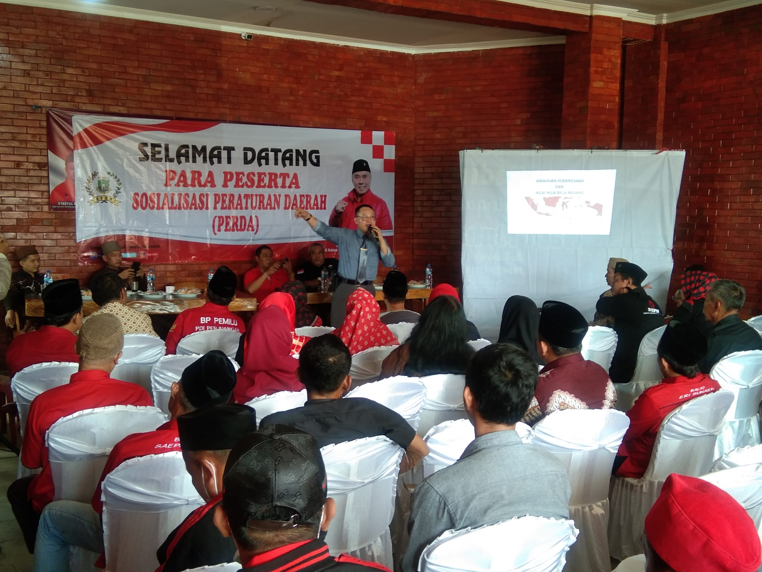 Politisi Pdi Perjuangan Eri Suhaeri Gelar Sosialisasi Wawasan